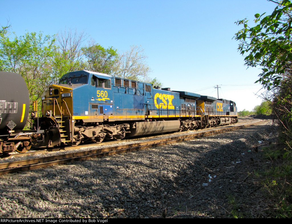 CSX 560